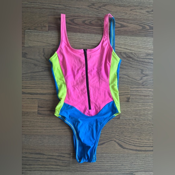 Jag Jeans | Swim | Vintage 9s Retro Jag One Piece Low Back Swimsuit ...